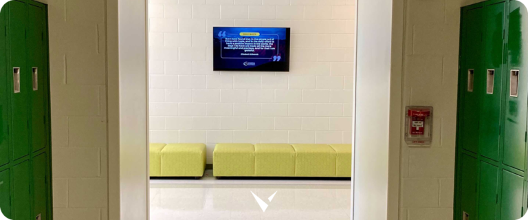 Five tips for using digital signage in schools - Vivi
