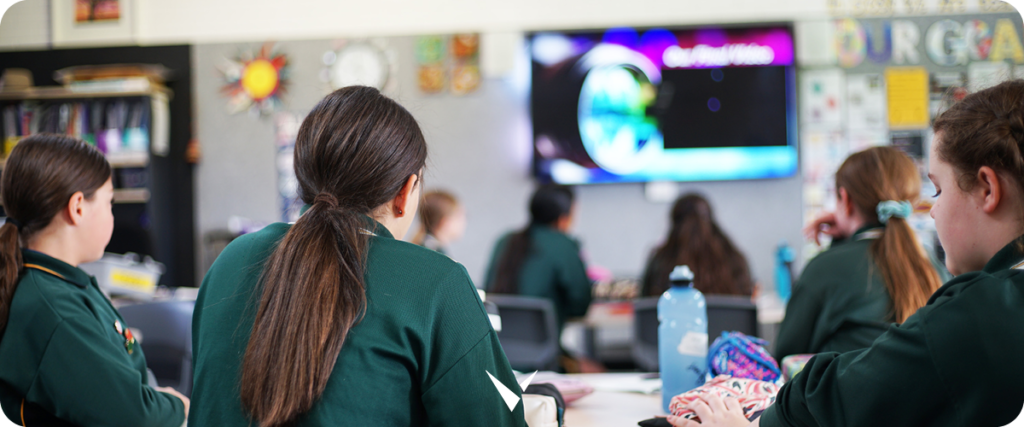 Wireless Screen Mirroring & Digital Signage Tools | VIVI