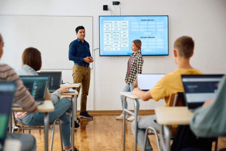 Stretching Your School’s IT Budget: How to Save Without Compromise - Vivi